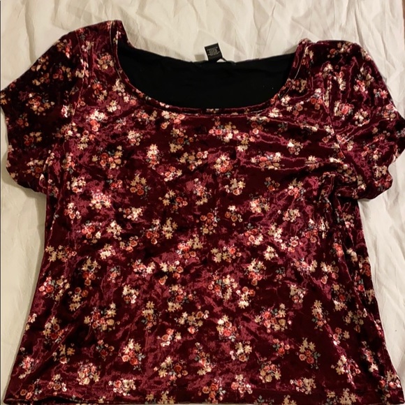Forever 21 | Tops | Floral Velvet Top | Poshmark